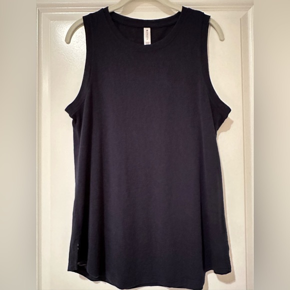 Athleta | Tops | Athleta Breezy Tank | Poshmark